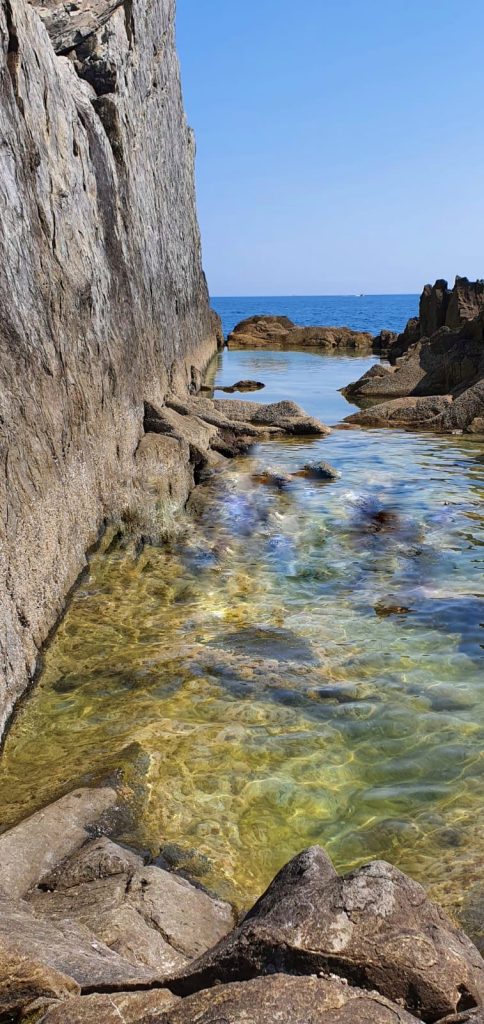Bassengene i Punta Pinida – REISE CINQUE TERRE